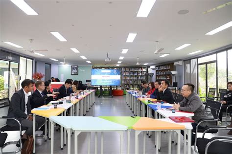 TĂng CƯỜng ChẤt LƯỢng Khoa HỌc CÔng NghỆ CỦa Đhqghn Vnu LÀm ViỆc VỚi