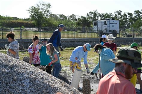 Dvids News Macdill Afb And Tampa Bay Watch Team Up To Strengthen