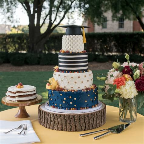 Stylish High School Graduation Cake Designs That Stand Out Moist Recipes