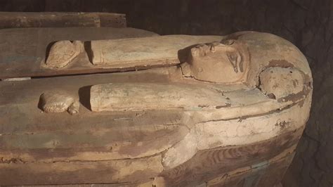 Mısırda Altın Varakla Kaplı 4 Bin 300 Yıllık Mumya Bulundu Tabuttan Neler çıktı Internet Haber