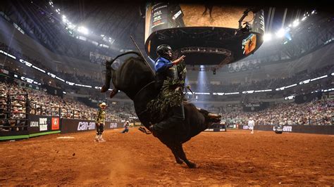 Pbr Fort Worth Stock Show And Rodeo And Pbr Team Up For Extreme Western