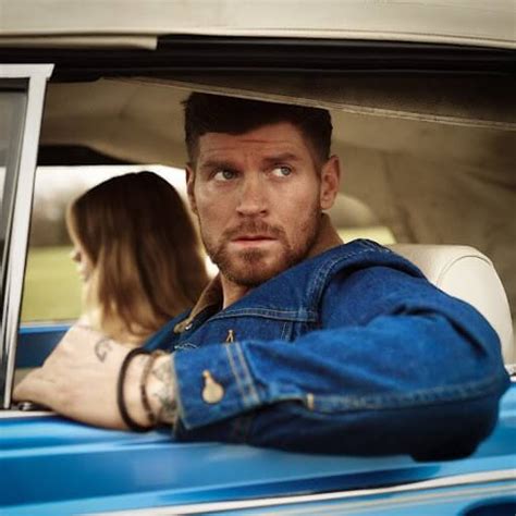 Canaan Cox Stallin Lyrics