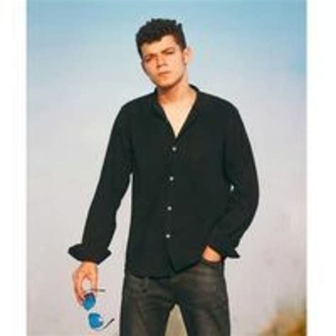 Stream Momen Anwar Music Listen To Songs Albums Playlists For Free On Soundcloud