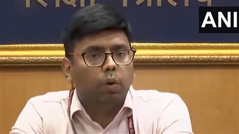 Ugc Net Cancelled To Ensure Student Interests Matter With Cbi Education Ministry Oneindia News