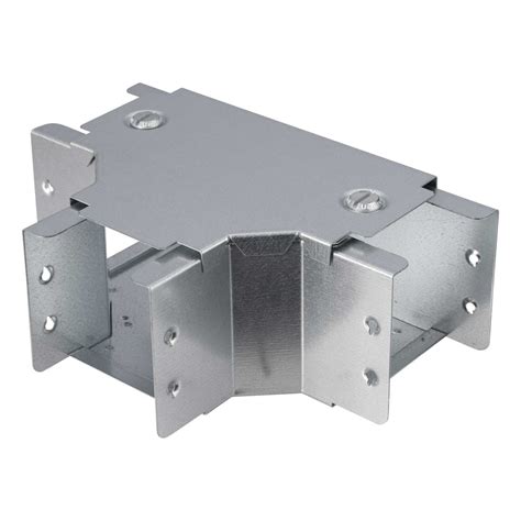 Unitrunk 75mm X 75mm Ip4x Gusset Top Lid Tee For Trunking Sold In 1s