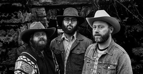 Listen Great Peacock Heavy Load The Bluegrass Situation