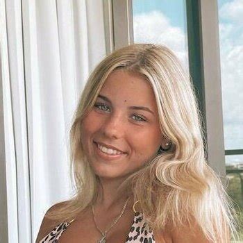 Aribooooooooooo Arianaawhite Arilovexo Nude Leaks Onlyfans