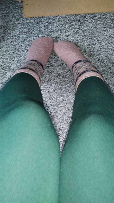 What Do We Think Of The Pink Socks And Green Leggings R Socksoverleggings