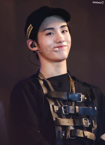 © WINNIWIN | do not edit. (1, 2) - Tumbex
