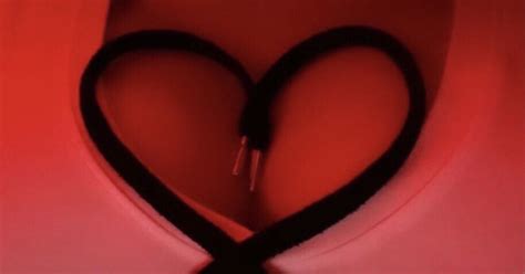 Girl Gang Aesthetic Red Aesthetic Aesthetic Grunge Aesthetic Anime Cute Discord Nitro Pfp