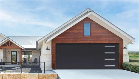 Ranch Style Garage Doors By Clopay