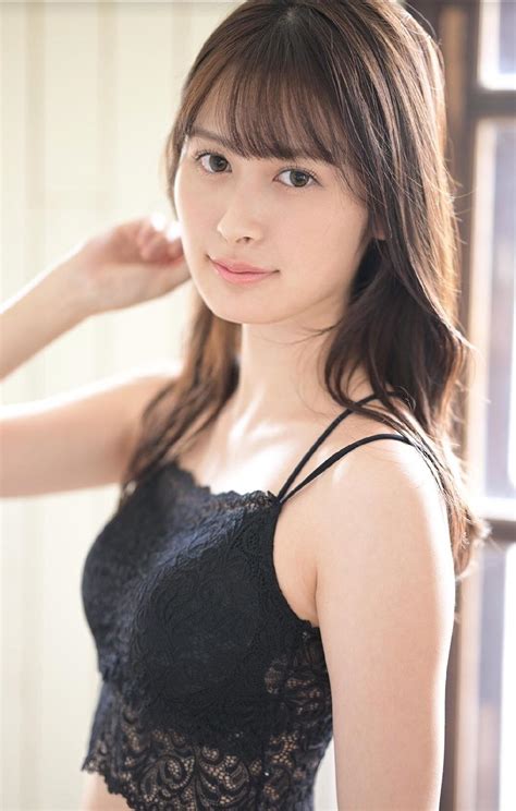 美女分享——日向阳葵（日向枫）、伊藤圣夏、绀野光 哔哩哔哩