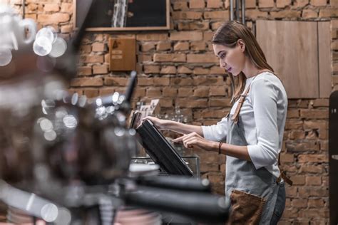 How To Choose The Right Pos Hardware For Your Business Pos