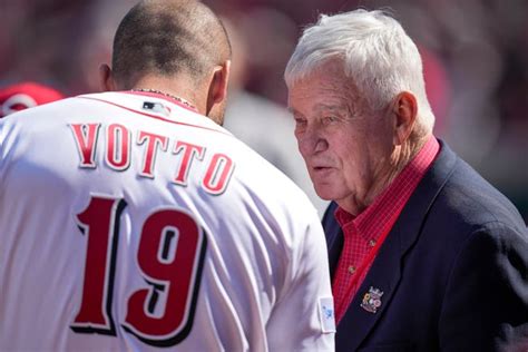 What Will Cincinnati Reds Owner Bob Castellini Do About Joey Votto