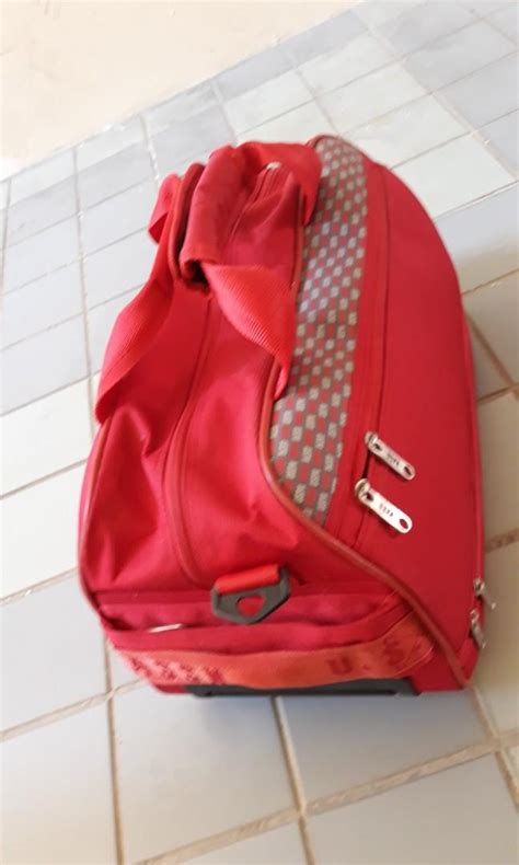 Uspa Duffle Trolley Lugguage Bag Hobbies And Toys Travel Luggage On