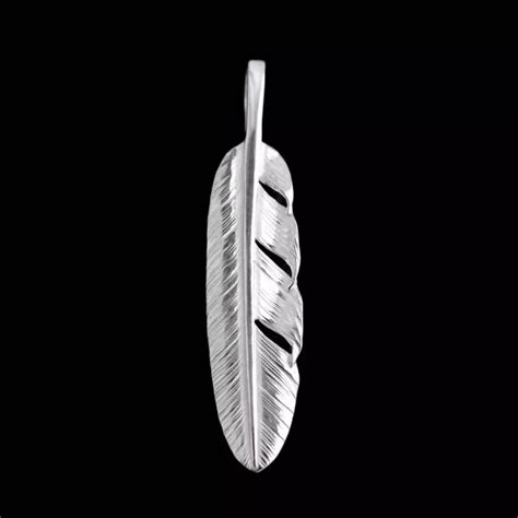 Sv Feather Small Size Lakey Jewelry