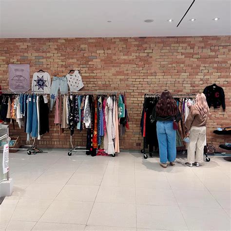 Preen Feathers And Preen Feathers And Festival Wear