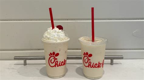 Review Chick Fil As New Peach Frosted Lemonade Adds A Refreshing Spin