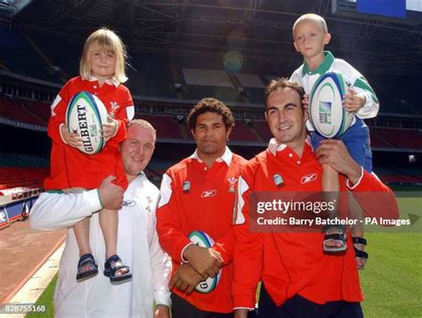 Iestyn Thomas Photos And Premium High Res Pictures Getty Images