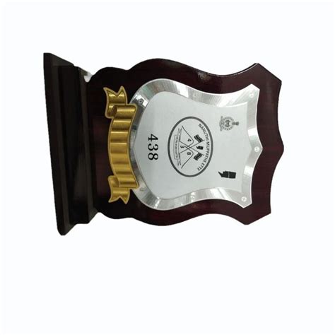 Wooden Shield Trophy At ₹ 350piece Pahar Ganj New Delhi Id 2853484900162