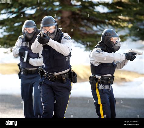Rcmp Police Officers Take Part In An Active Threat Training Exercise In Swat Irt And Tactical