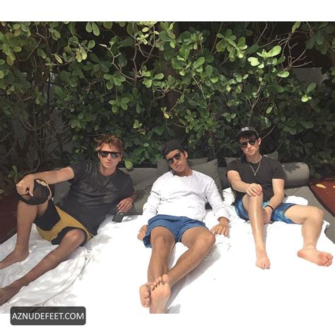 Matthew Hunter Feet Aznudefeet Men