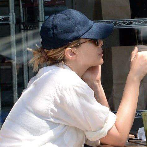 Pin By Meow On Elizabeth Olsen Elizabeth Olsen Elizabeth Olsen Scarlet Witch Elizebeth Olsen