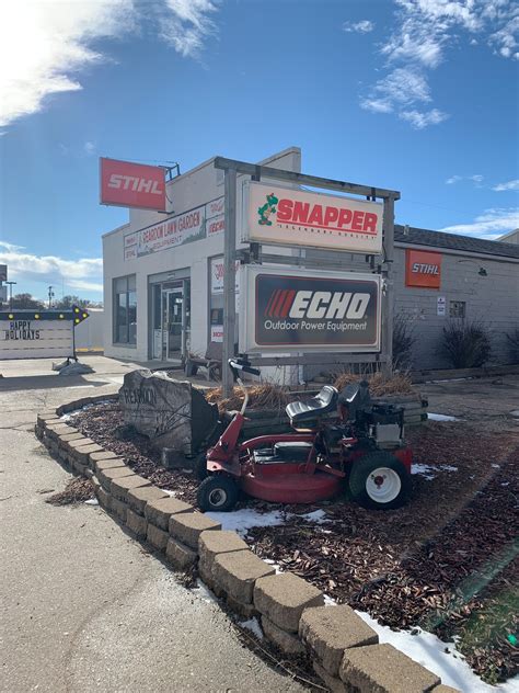 How To Properly Operate A Grasshopper Stand On Mower Lawncarelife