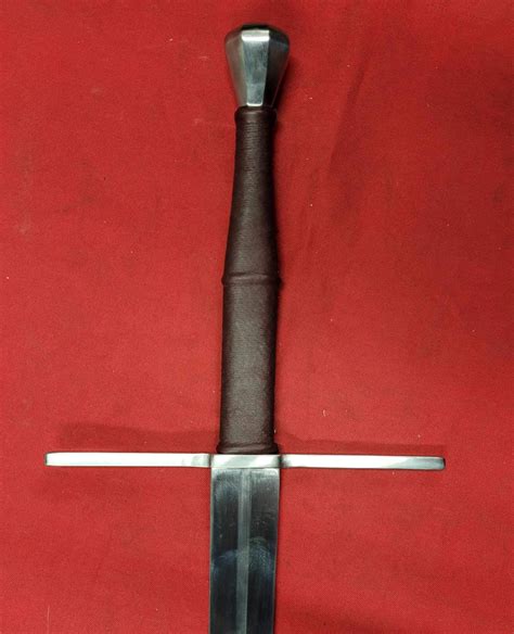 Type Xvii Longsword Sharp Tan Leather — Seven Embers Forge