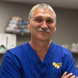 Dr Jeff Rocky Mountain Vet Cast Meet All The Vets From Dr Jeff Rocky