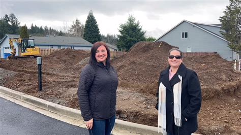 Andi Costello On Linkedin Lindsi Smith Development Director At