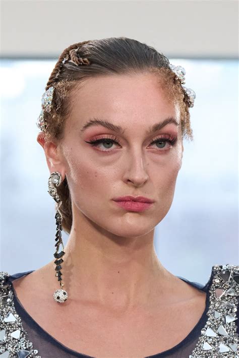 Ruby Fang Spring 2024 Fashion Show Details The Impression