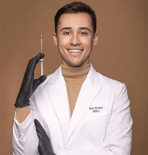 252 Akis Ntonos Co Founder Aion Aesthetics Award Winning Master Injector And Former Elite