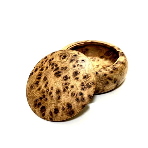 本欅瘤杢の香合 70㎜ 極上 まんじゅう型 1タッチ式 木材で探す 佛杢online