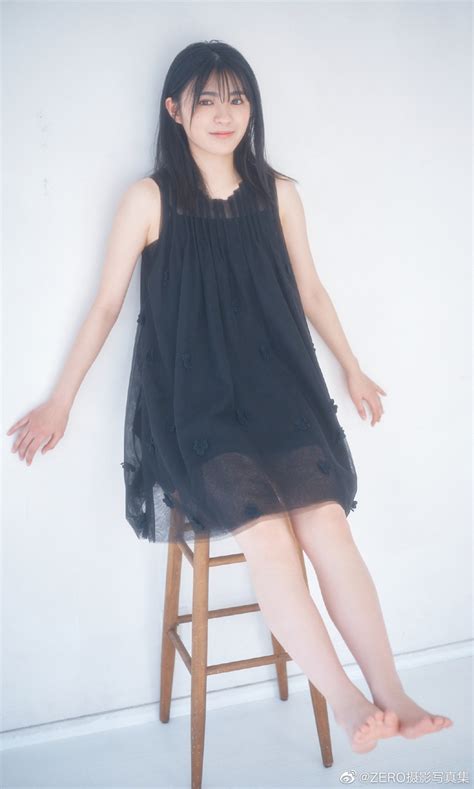 Yuzuki Hirakawas Feet