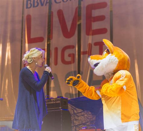 Bbva Compass Throws Super Sized Celebrations Bbva
