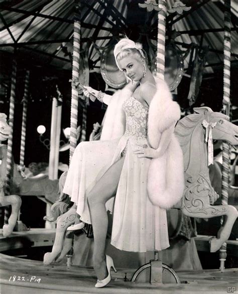 45 Glamorous Photos Of Martha Hyer In The 1950s And 60s ~ Vintage Everyday