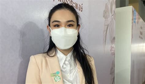แม่กระติ๊บ ชวัลกร ไม่ทน ด่ากลับกลางตลาด ถูกแม่ค้าแซะมั่ว บอกลูกพา