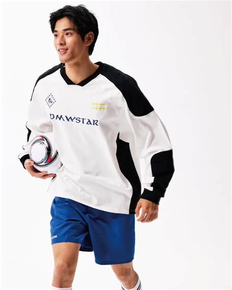 Yehao Football Or Basketball Which Will It Be Check Out Yehaos New Look For His Photoshoot