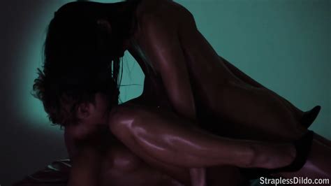 Tiffany And Jane Massage Strapon Jane Eporner