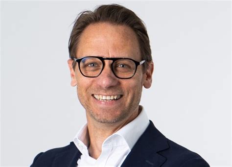 Daniël Van Veen Pwc Over Onderzoek Verslaggeving Kwart Euronext