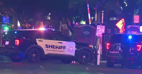 Suspect In Custody After Chase In Stolen Car In Sacramento Cbs Sacramento