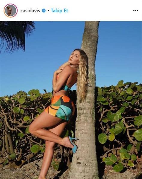 Cassandre Davisten çırılçıplak Poz Gazetevatan En Son Magazin Haberleri