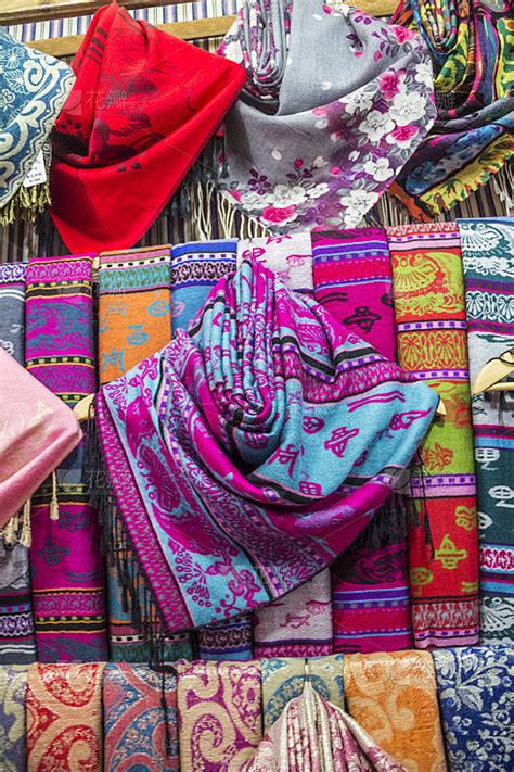 云南少数民族特色围巾