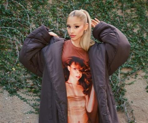 Damn Shes Hot R Worshiparianagrande