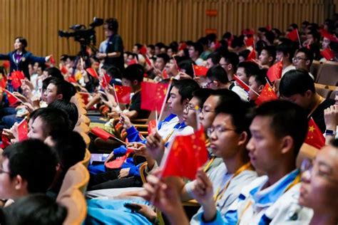 恭喜无锡邢苏瞳同学！金牌信息学中国区