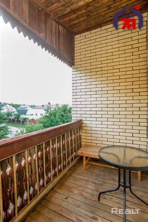 Дом с панорамным видом на сосновый лес