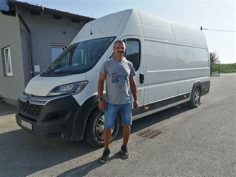 Cvjećar Vladimir Bocko Iz Kapele Podravske Sredstvima Lag A Izvor