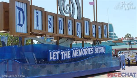 How Long Should We Stay At Disneyland