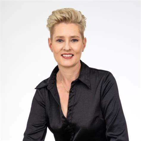 Julie Hooper Rural Consultant Acacia Insurance And Risk Services